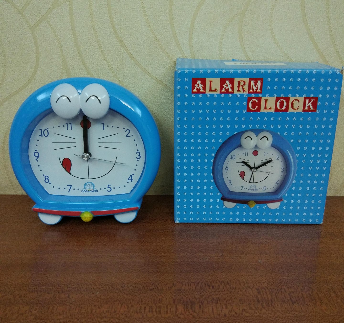 Hello Kitty Alarm Clock Digital Clock Children Desk Clock Kids Gift ...