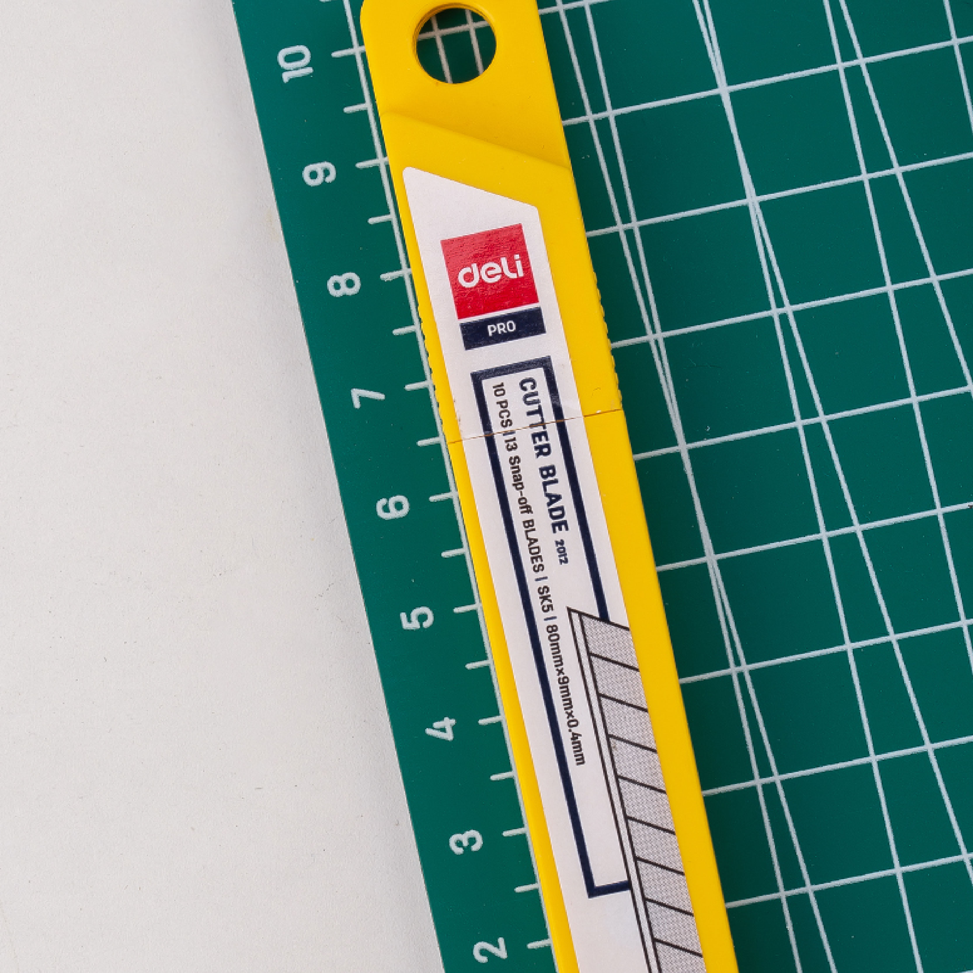 Deli Utility Cutter Knife Blade Refill 8 Snaps/13 Snaps (10pcs/box ...