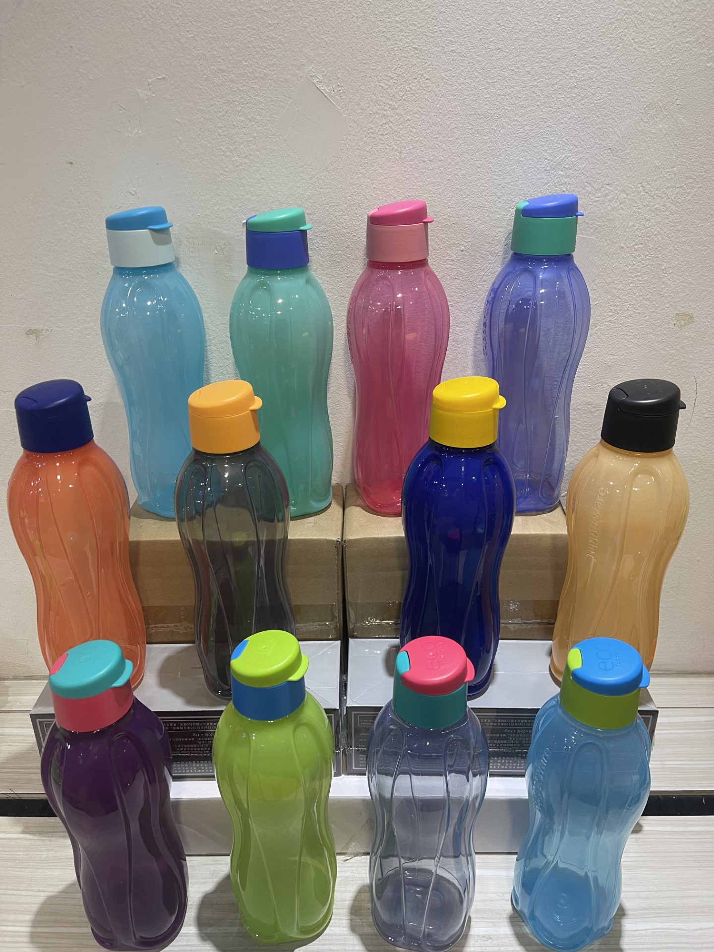 Tupperware Eco bottle (1L) (BPA Free) (Free Shipping) | Shopee Malaysia