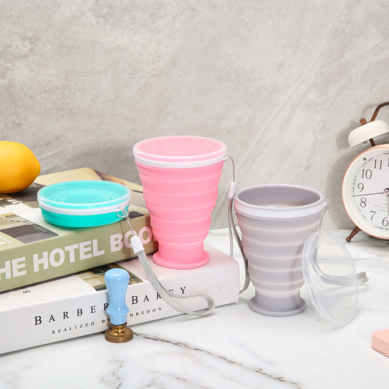 𝗣𝗢𝗖𝗞𝗘𝗧 𝗦𝗜𝗭𝗘 》 200ml Silicone Foldable Drinking Water Cup Mugs Portable ...