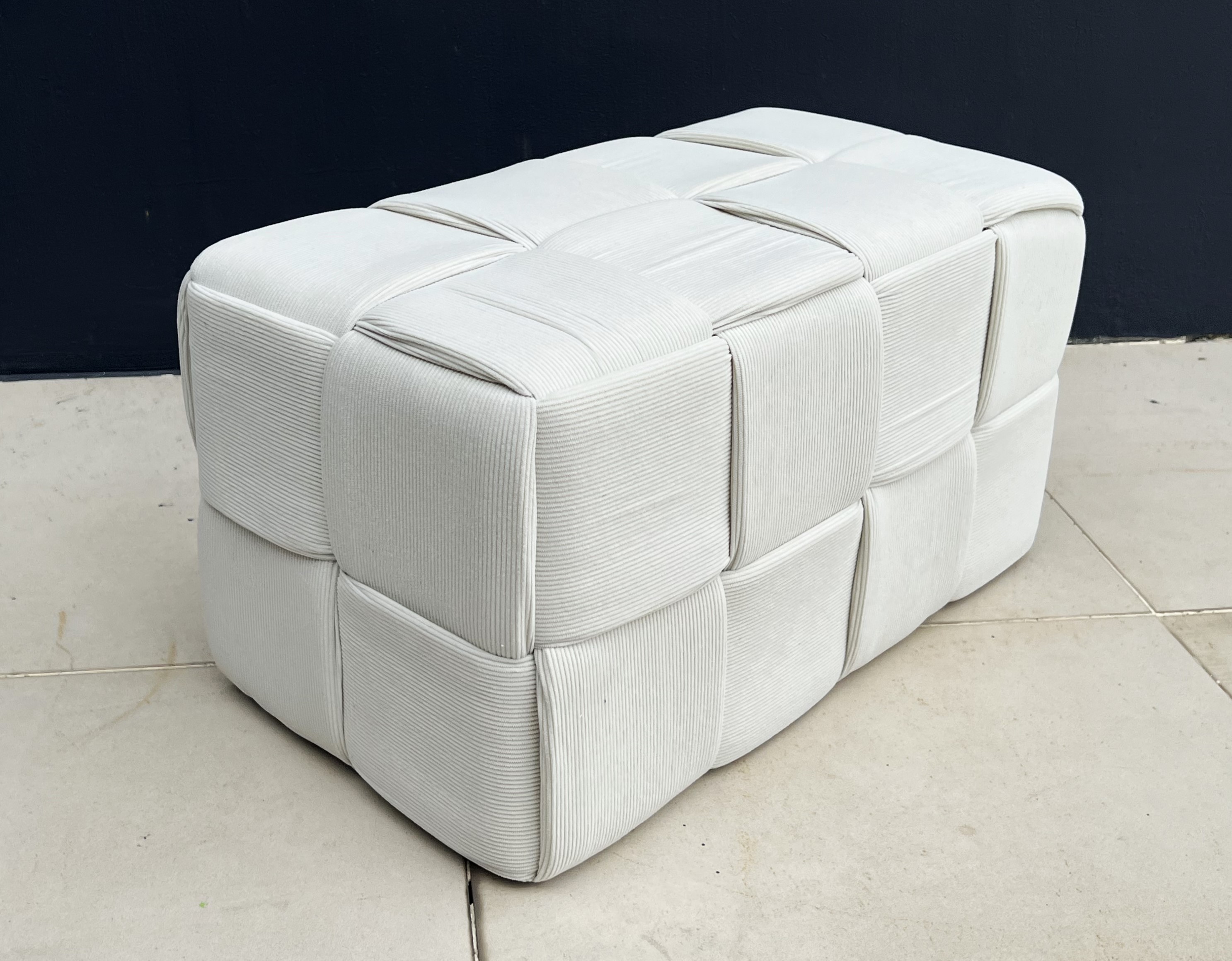 Onda Pouf / Cube Footstool / Dice Ottoman - FRM4045 | Shopee Malaysia