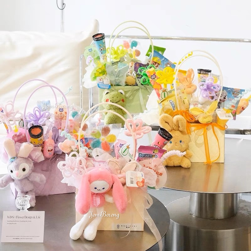 MACAROON TOTE BAG Rectangular Shaped Flower Paper Chain Handle Doorgift ...