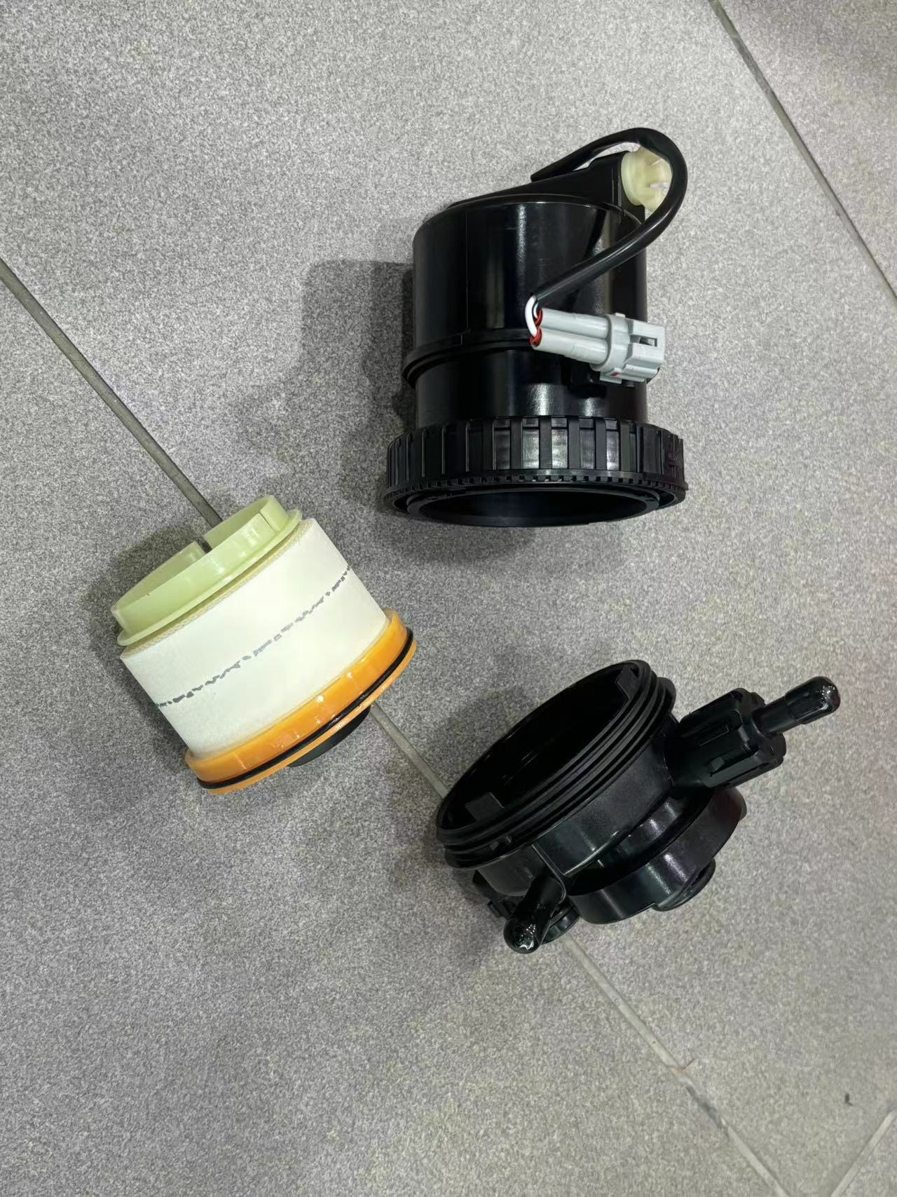 Toyota Vigo Kun25 Diesel Fuel Filter Assy Hand Pump With Filter 23300 ...