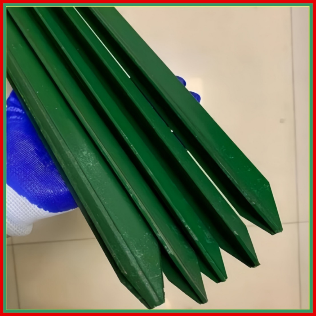 Tiang pagar/Tiang pagar besi/1.5m 1.7m 2m 2.3m 2.5m Pagar Cyclone Fence ...