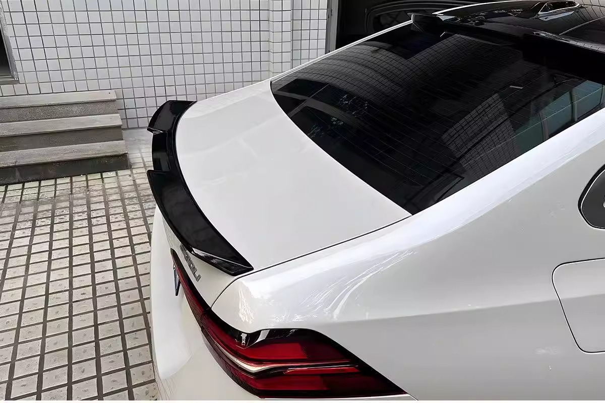 BMW G60 5 Series abs MP M5 Style spoiler 2024+ | Shopee Malaysia