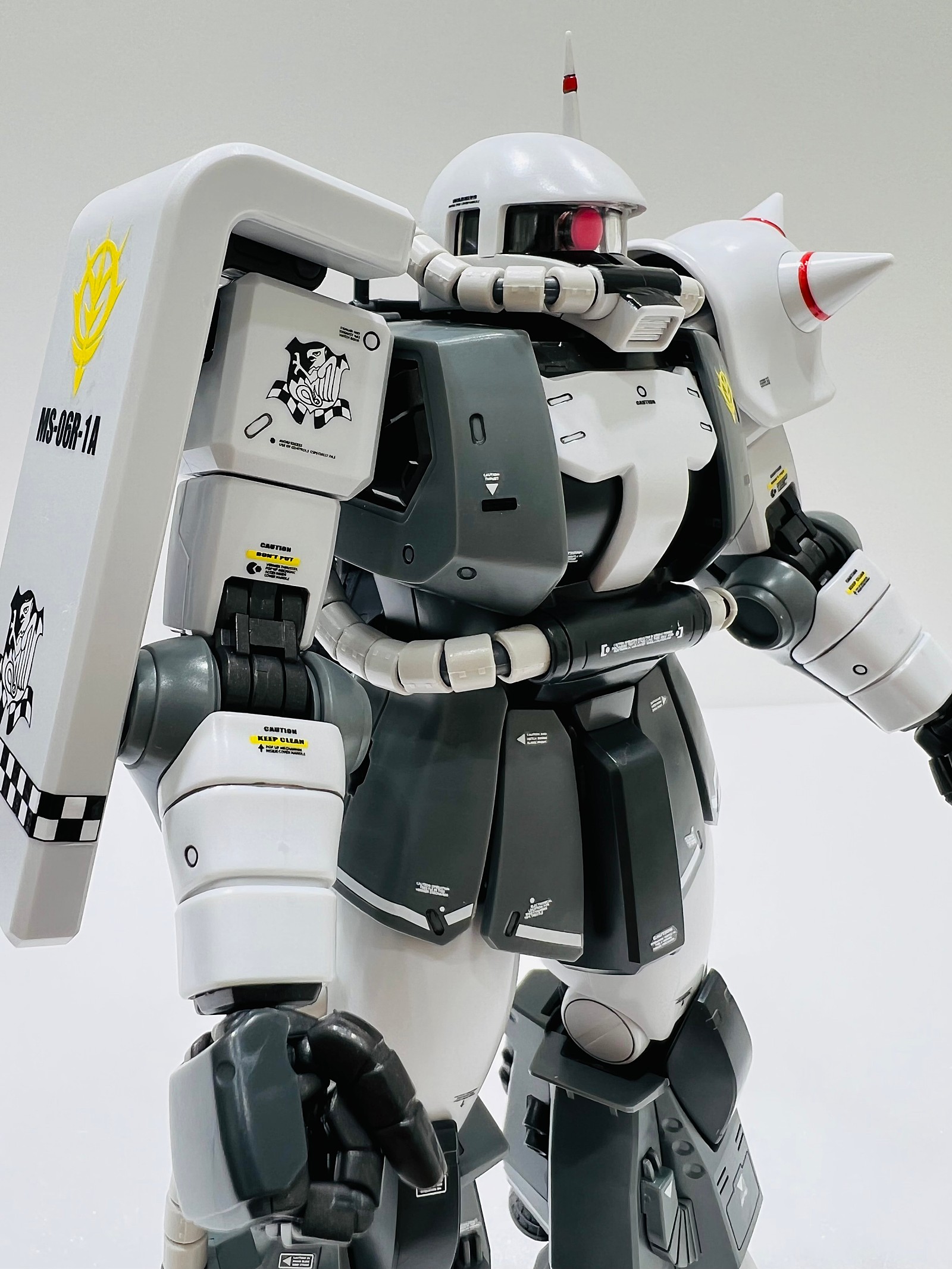 [DELPI DECAL] 93 MG 1/100 MS-06R-1A ERIC MANTHFIELD'S ZAKU II GUNDAM ...