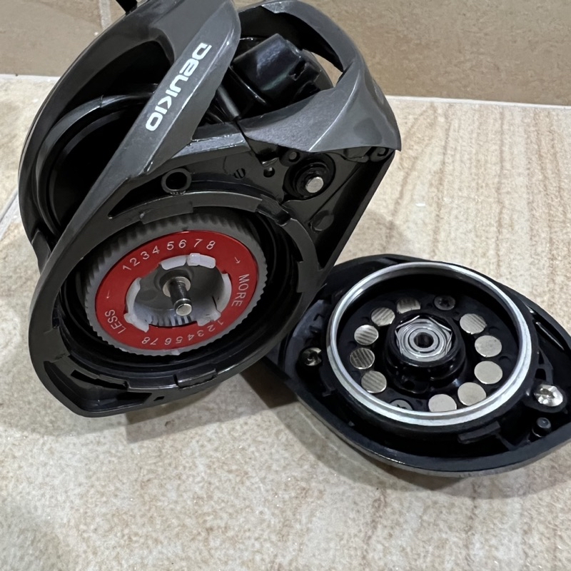 Deukio NICHOLAS DC PRO Reel Bc…Ada Bunyi Zing Dan ada Drag Clicker ...