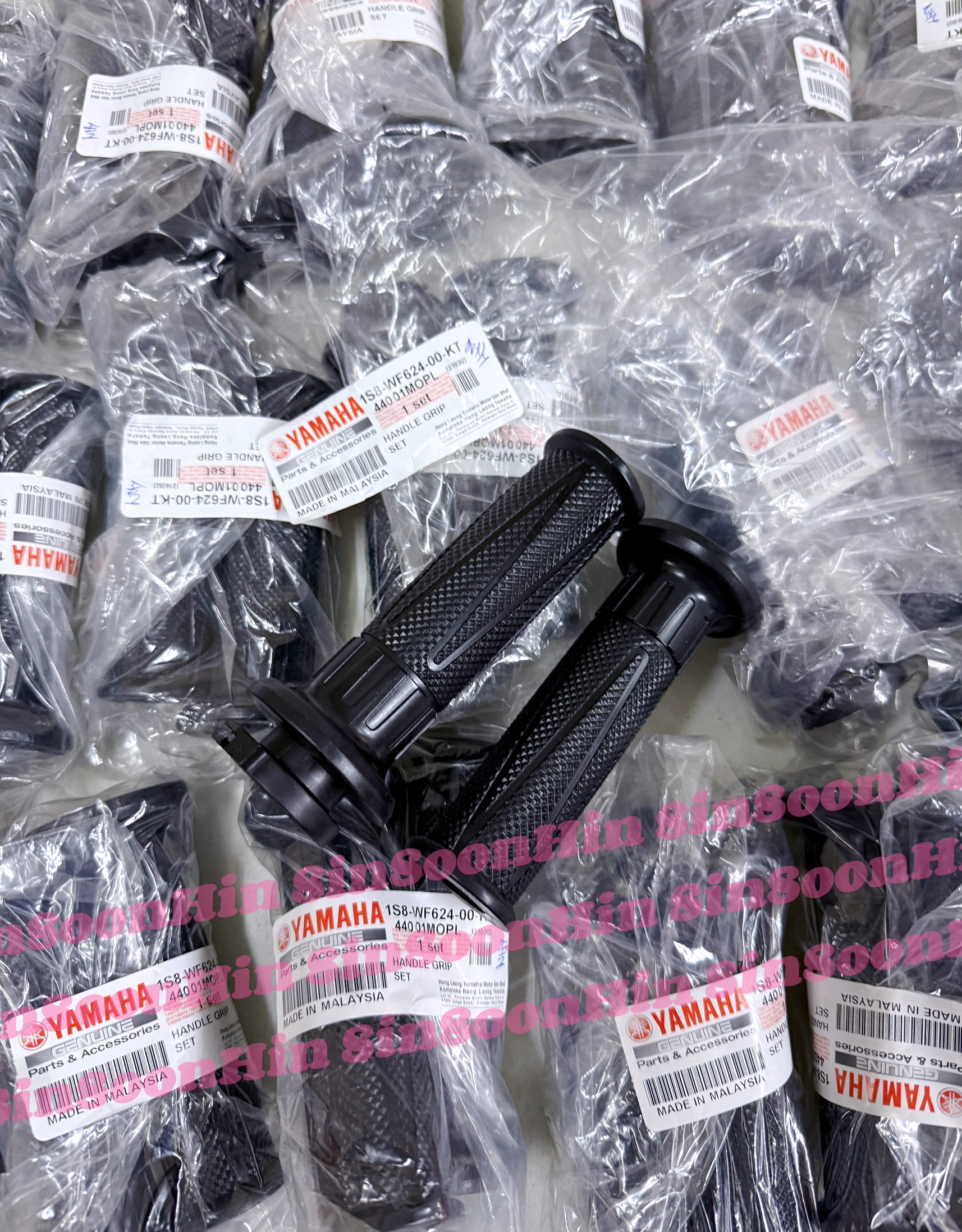 Yamaha LC135 V1 ORIGINAL HLY Handle Throttle Grip Set [1S8-WF624-00] # sarung pemegang getah ori ...