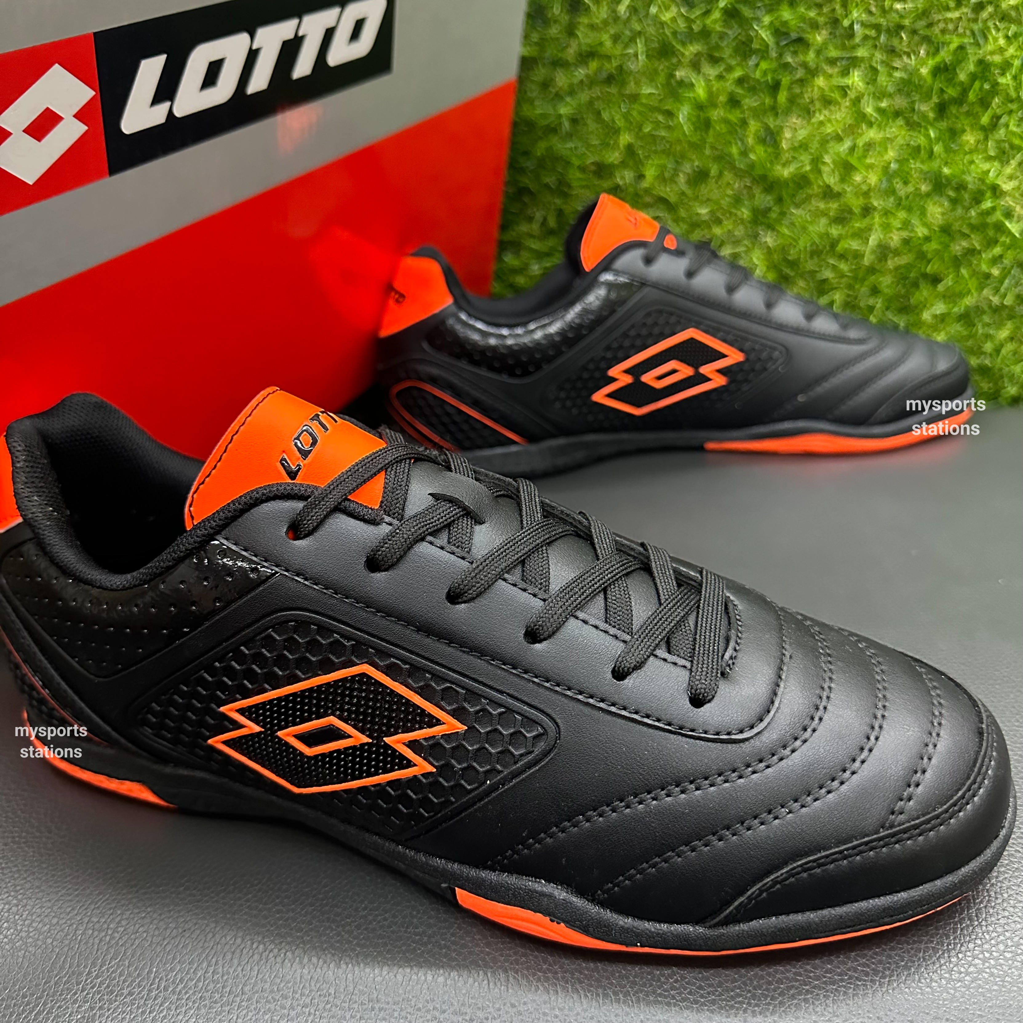 LOTTO Katin F1426 Futsal Shoes | Kasut Futsal (Black-Green | Black ...