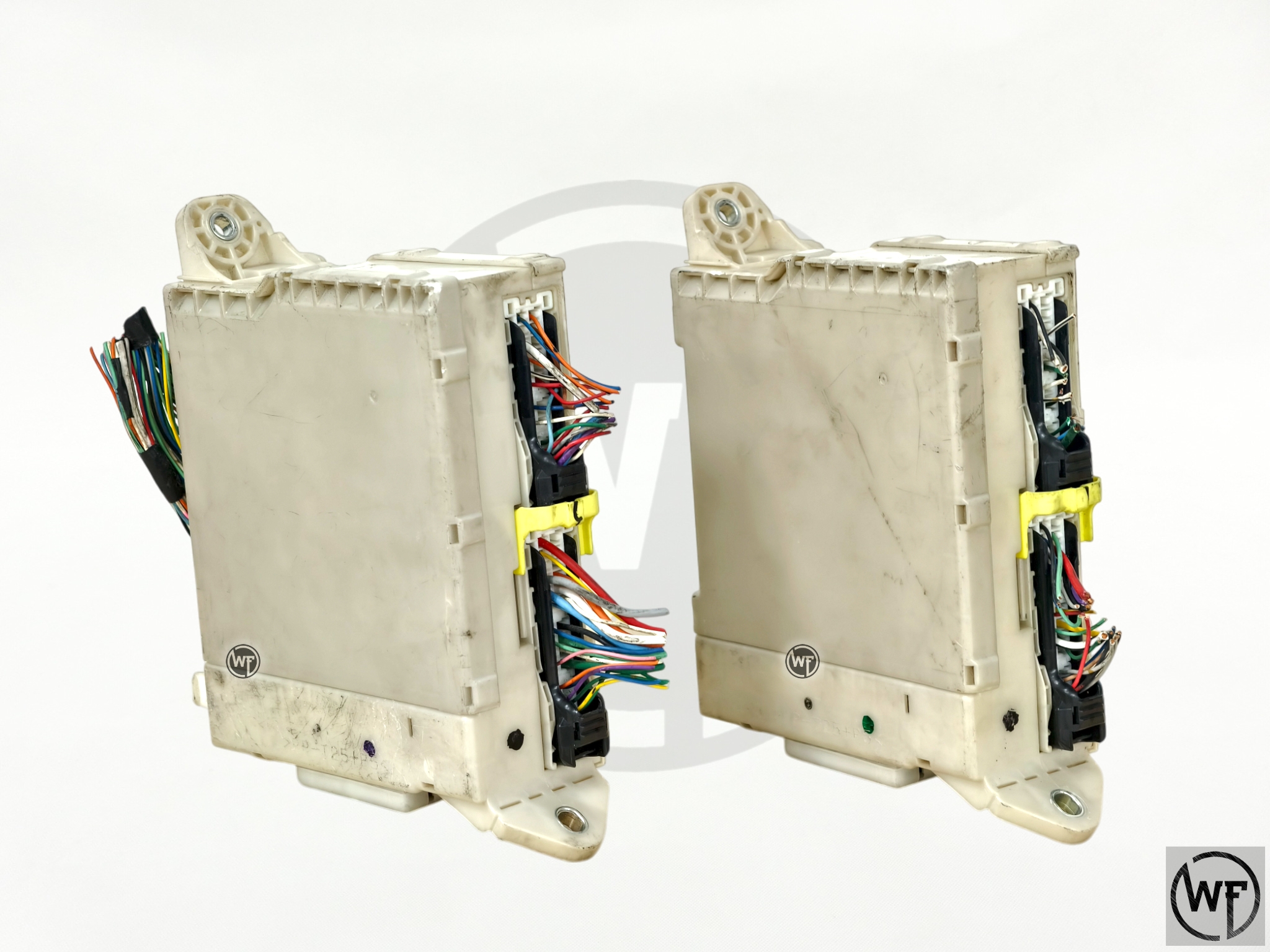 Toyota Estima ACR50 BCM Module Fuse Box Relay #9413 #9414 ACR55 GSR50 ...