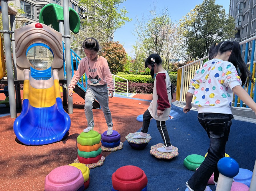 Balance Ball Stepping Stone River Crossing Stacking Stone Sensory Toy ...