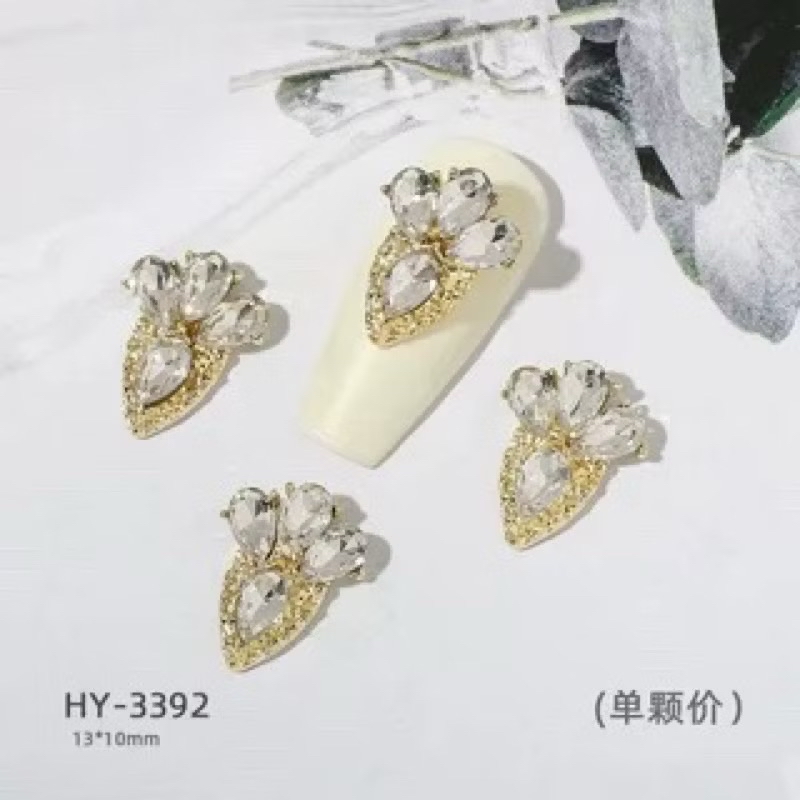 {CLEARANCE} NAIL RHINESTONE ACCESSORY 美甲合金钻 | Shopee Malaysia