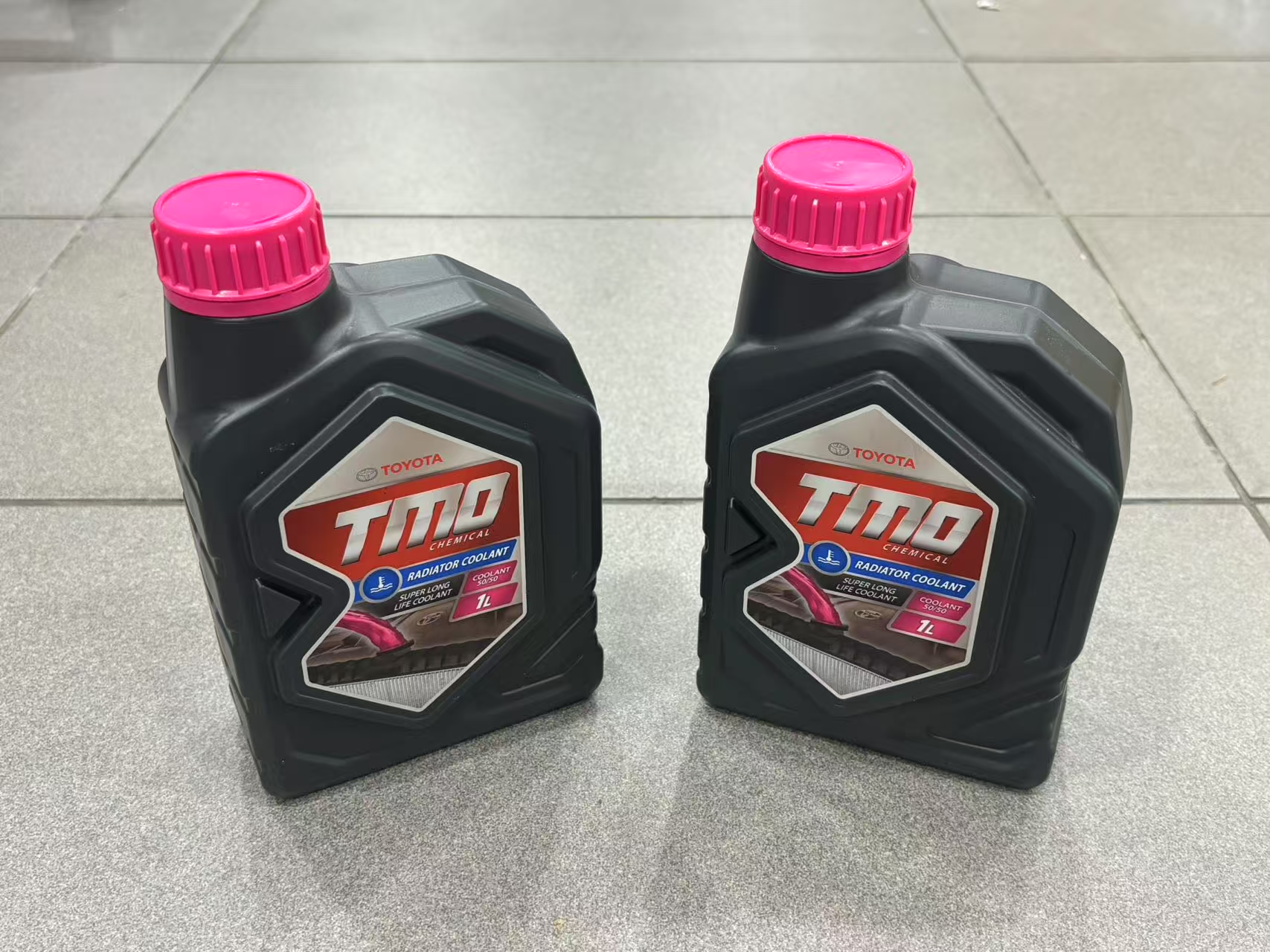 (100% Original Imported) Toyota TMO 50/50 Premix Long Life Radiator ...