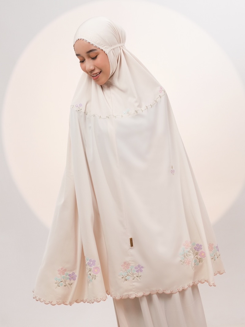 TELEKUNG TEA | LUNARA Premium Embroidered Telekung + Gift Box | Shopee ...