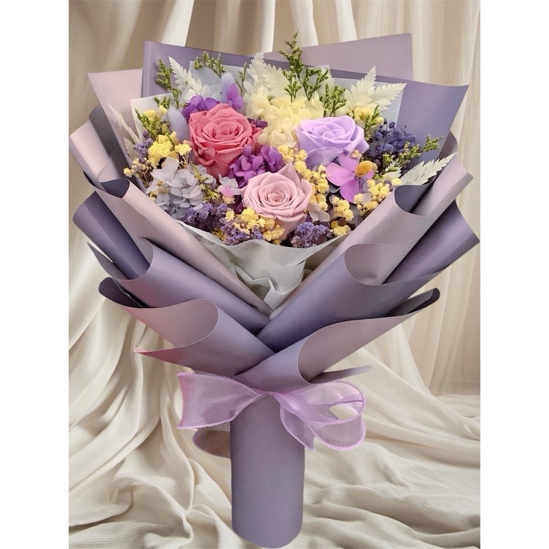Sejambak Bunga Ros/Baby Breath awet | Lampu LED | Preserved Rose flower ...