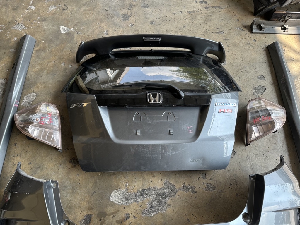 Honda Fit GE8 RS Mugen body part blkg Ori Used Japan 🇯🇵 | Shopee Malaysia