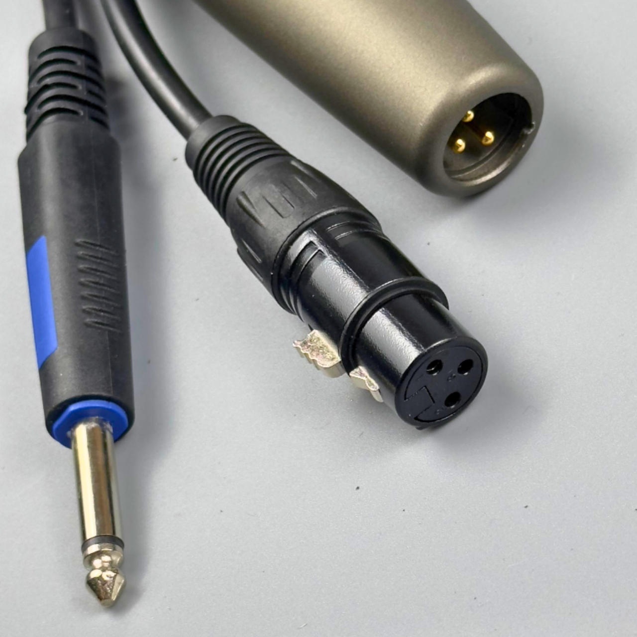 BeeThomax PGA-900 Professional Dynamic Microphone with 5m Cable – Wired ...