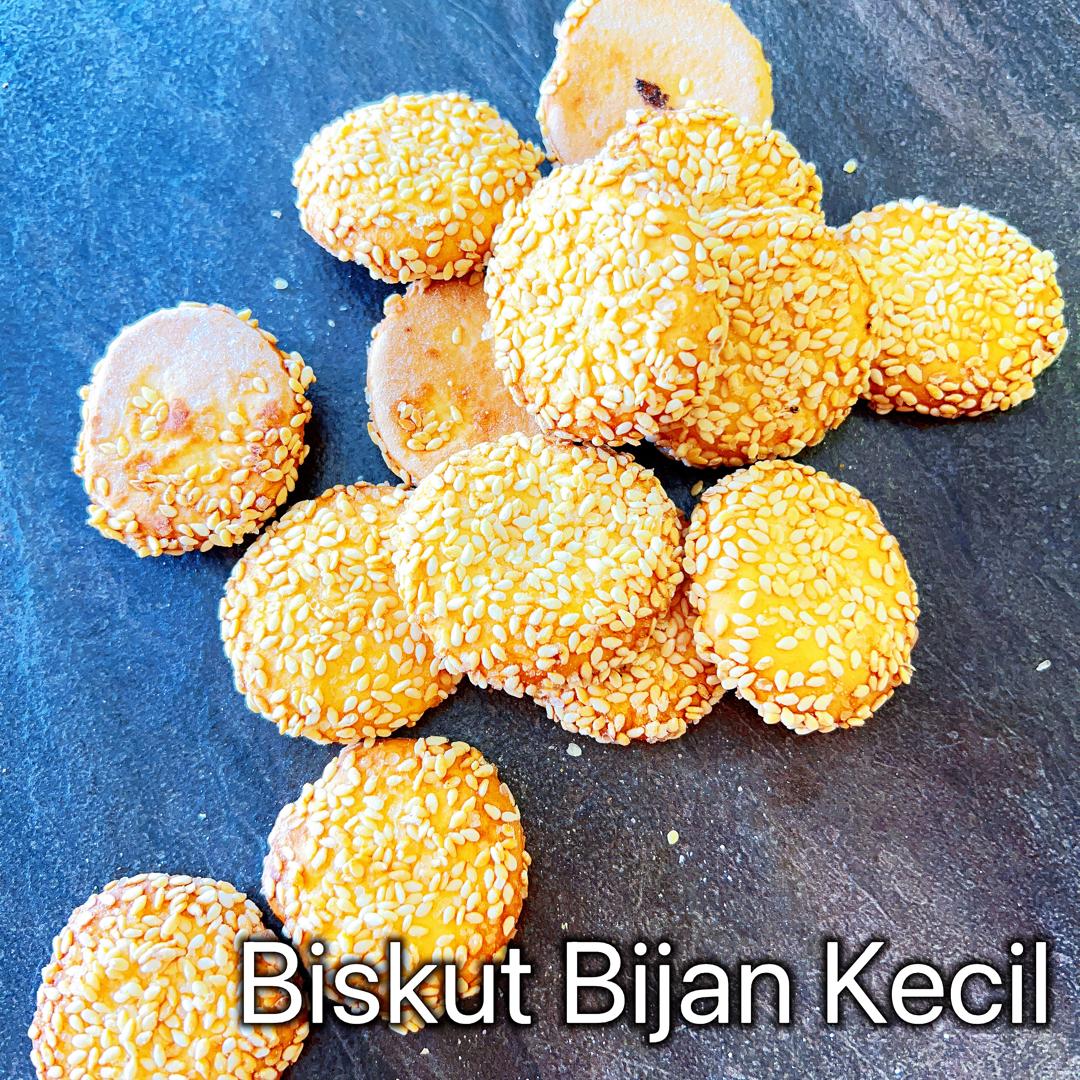 Halal Biskut Tin Traditional 200g | Shopee Malaysia