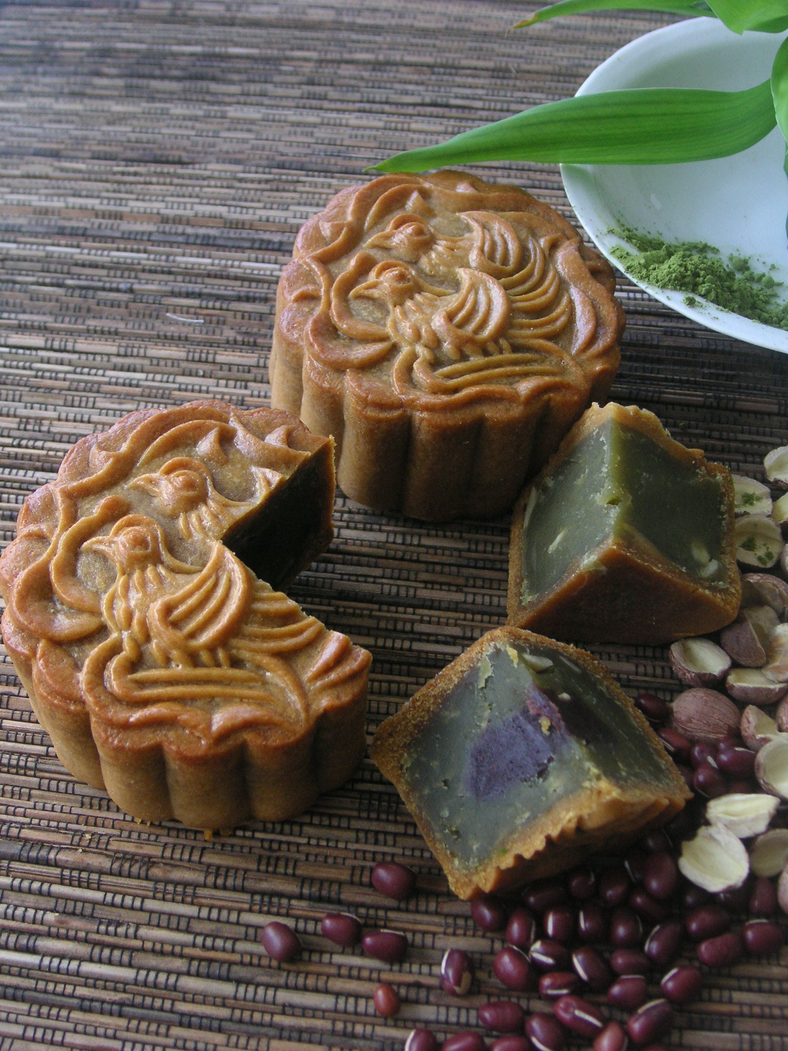 Mooncake Traditional Homemade 100% Authentic Guarantee | Shopee Malaysia