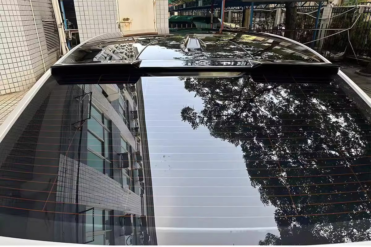 BMW G60 5 Series abs MP M5 Style spoiler 2024+ | Shopee Malaysia