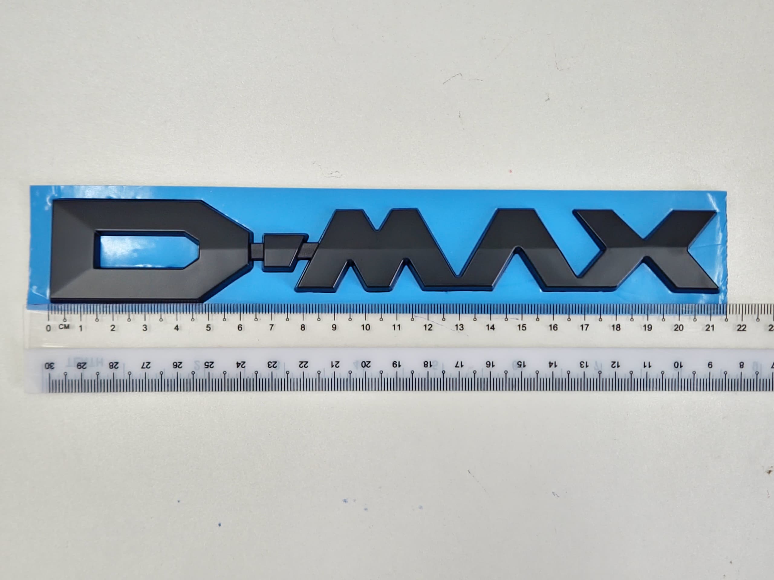 emblem dmax isuzu dmax emblem isuzu emblem 4x4 isuzu 1.9 2.5 emblem ...