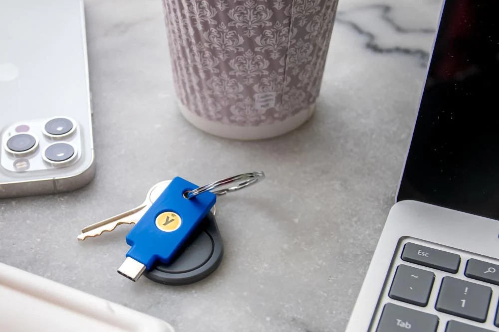 [READY STOCK] YubiKey Security Key C NFC by Yubico [READY STOCK]YubiKey ...