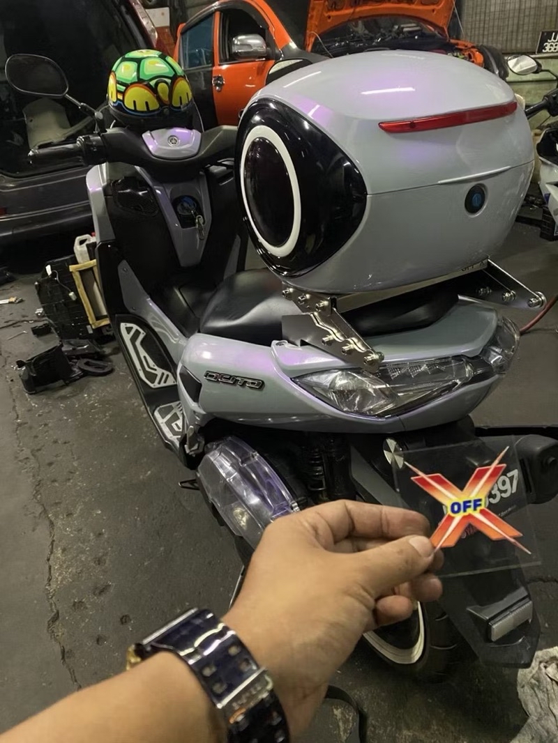 OFF-X Adjustable Stainless Steel Monorack Rack Lipat Motor Box Belakang ...