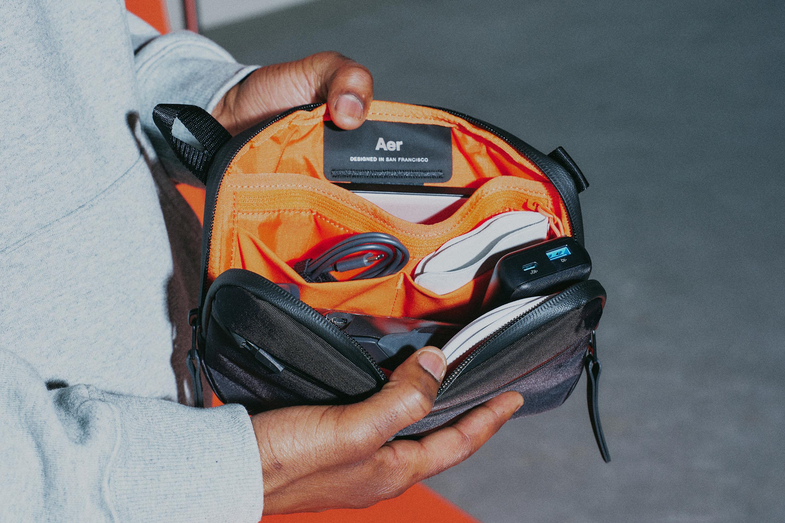 Aer Slim Pouch 2 XPAC - Tech Pouch, Every day carry Pouch, Wallet Pouch ...