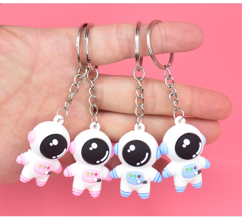 MILLIE Cute Spaceman Keychains Kids Adult Cute Cartoon Astronaut ...