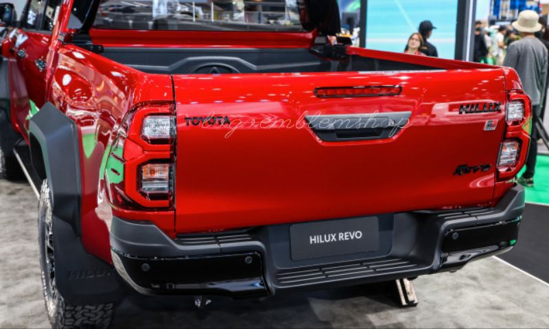 READY STOCK Tulisan TOYOTA HILUX REVO VIGO Badge Rear Bonnet Emblem ...