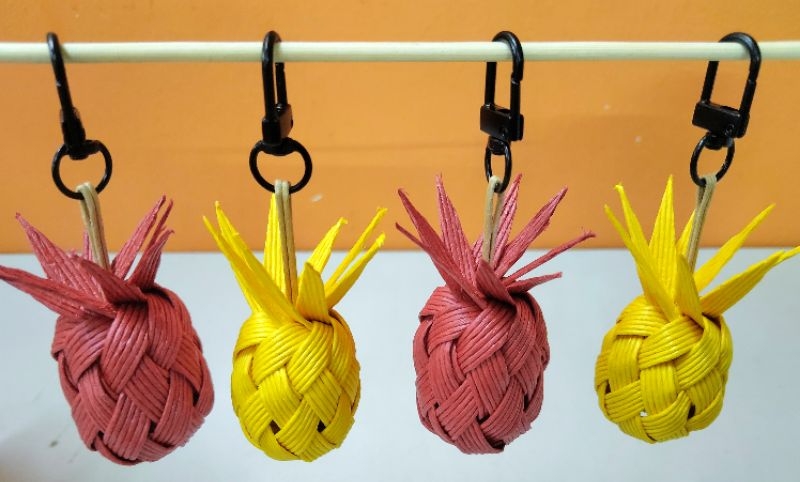 Ecocraft Keychain Handmade Paper Rattan cute Donut Pineapple Heart Star ...