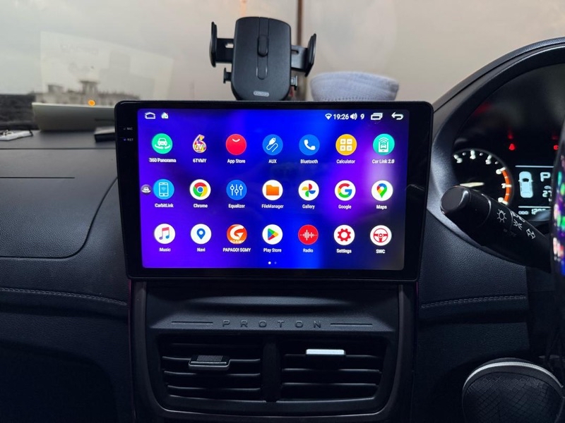 SKY NAVI 2K PRO SERIES HIGH QUALITY ANDROID PLAYER FYT-7862S 8 CORE ...