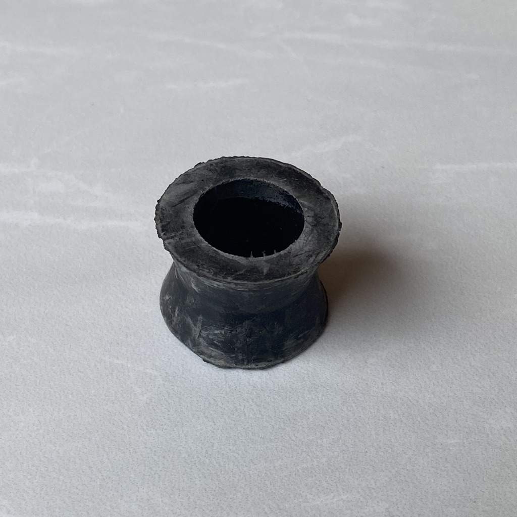 UNIVERSAL GETAH ABSORBER BELAKANG REAR ABSORBER RUBBER 1 PCS 1 BIJI ...