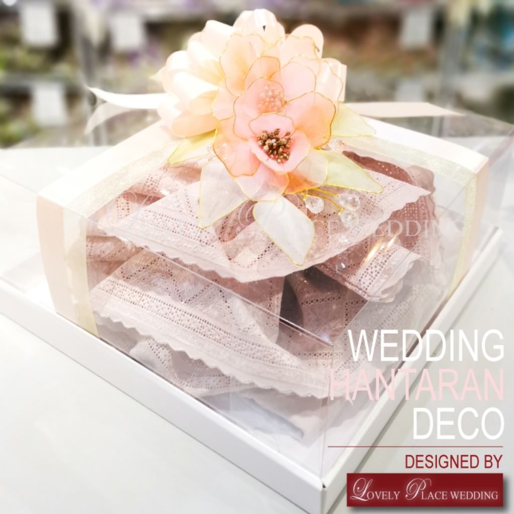 Bunga Dulang Hantaran Kahwin Deco ( Stocking Flower / Bunga Stocking ...