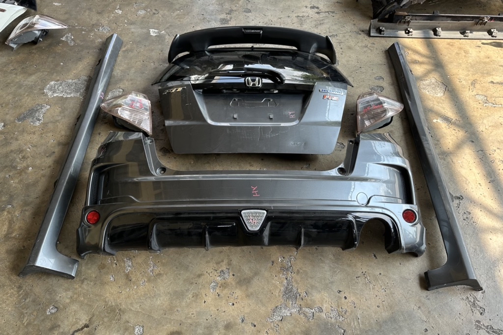 Honda Fit GE8 RS Mugen body part blkg Ori Used Japan 🇯🇵 | Shopee Malaysia
