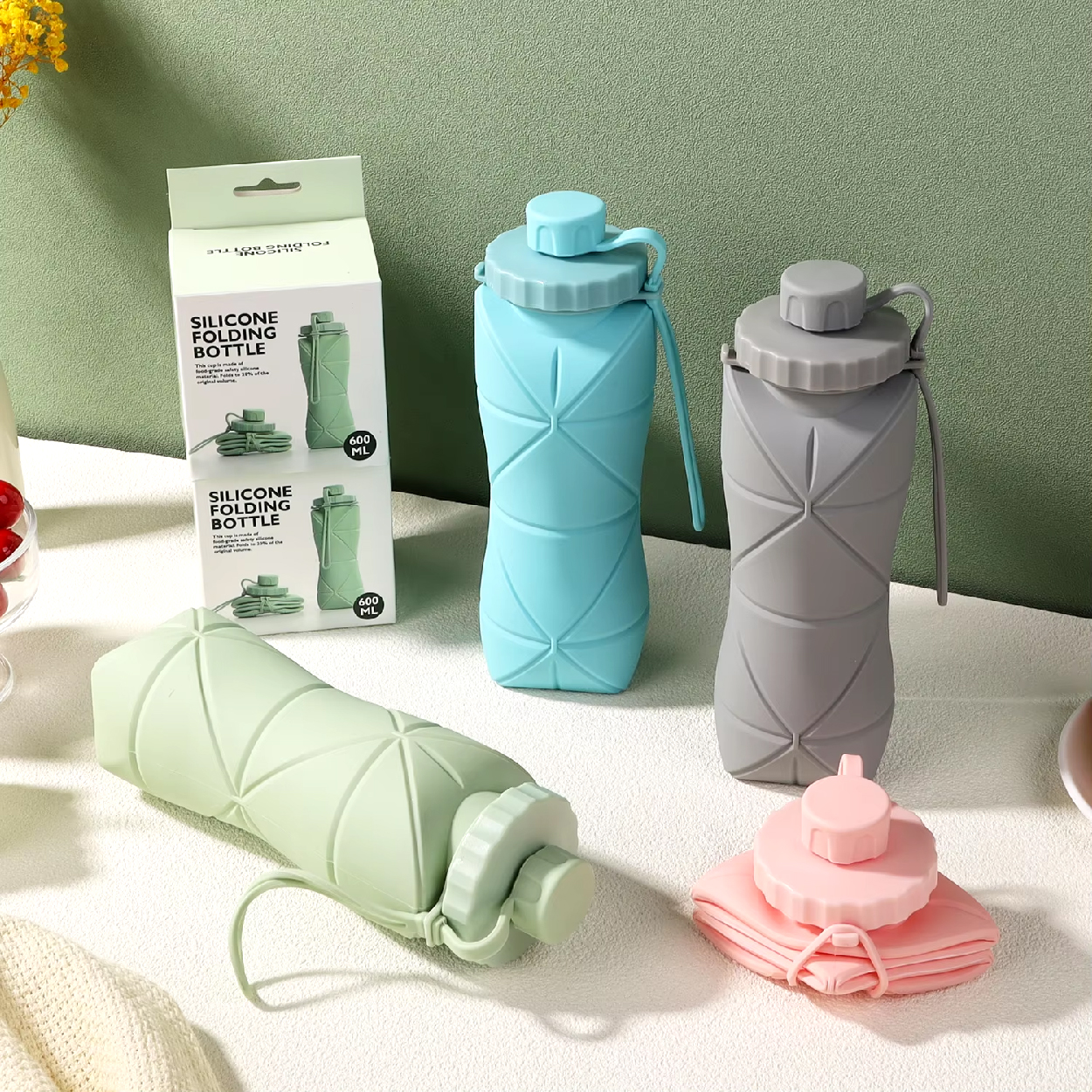 600ML Collapsible Silicone Sports Water Bottle Foldable Drinking ...