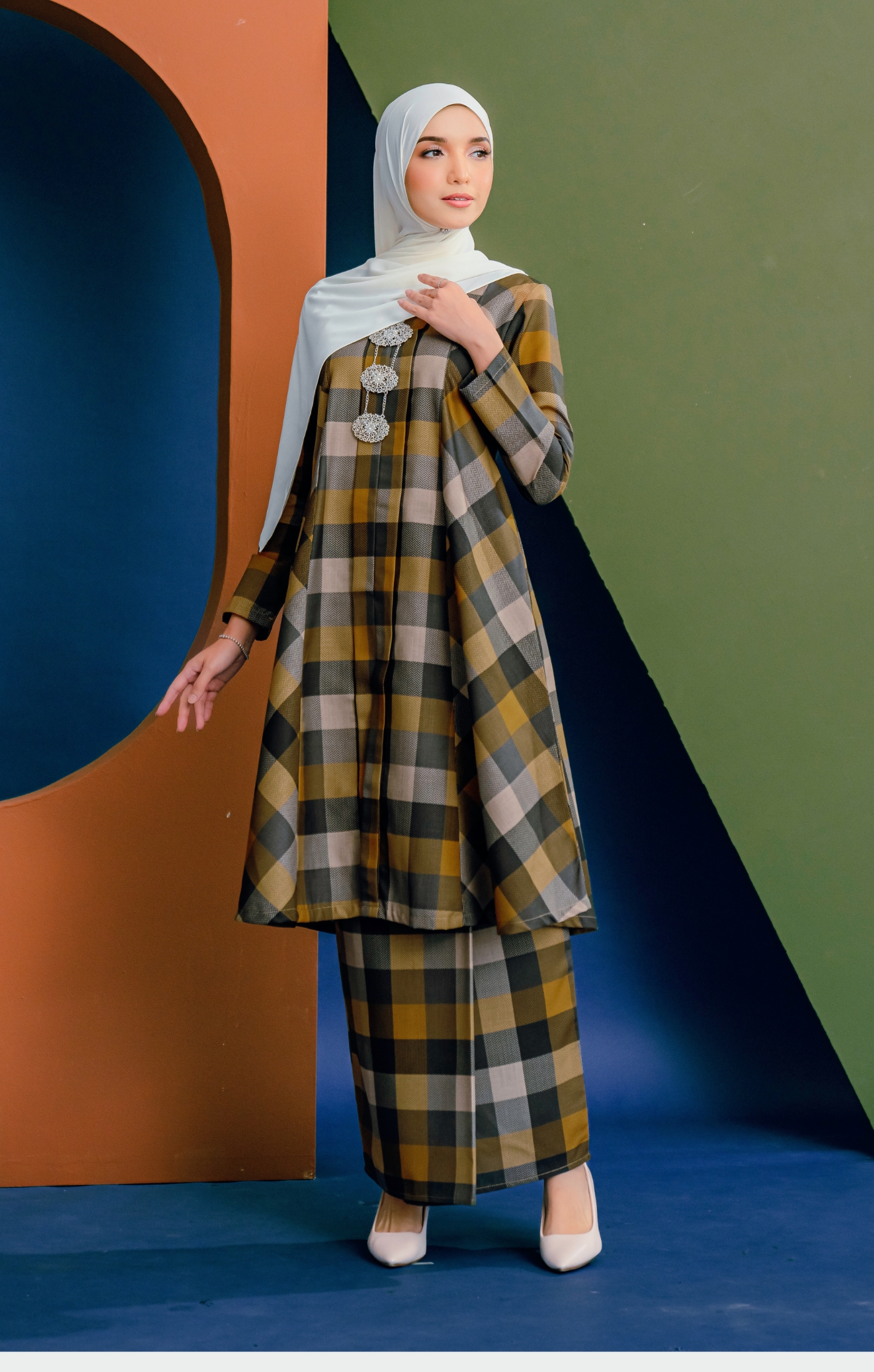 CARLANISA Liyana Kebarung Labuh Linen Digital Printed Stripe Check ...