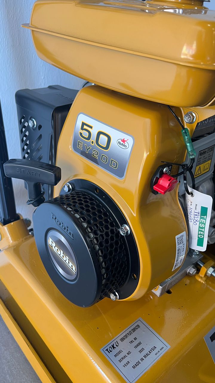 [ TOKU ] Robin Engine 5HP EY-20 Plate Compactor TKL80 vibratory roller ...
