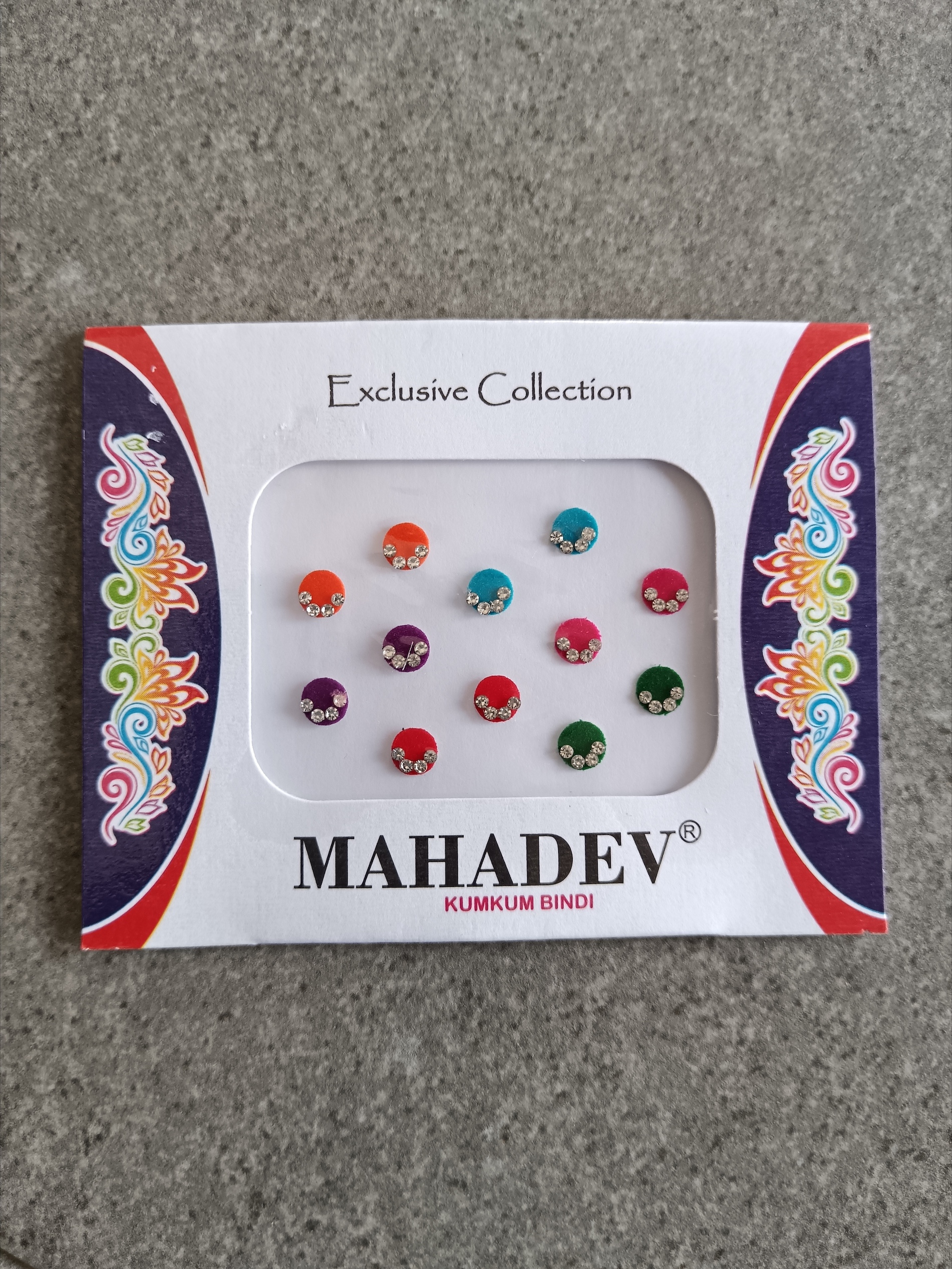 Fancy White Stone Design Indian Sticker Pottu Forehead Bindi Potu Wear ...