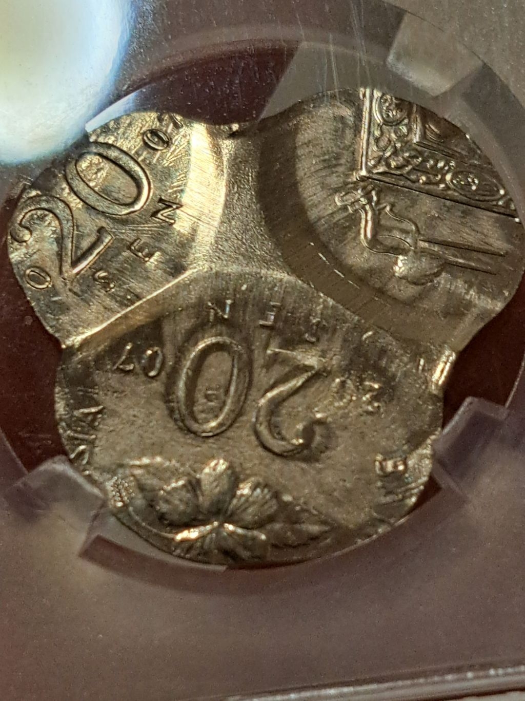 [Mickey Mouse Shape] 2007 Malaysia Error Coin 20 Sen 3 Strike All O/C ...