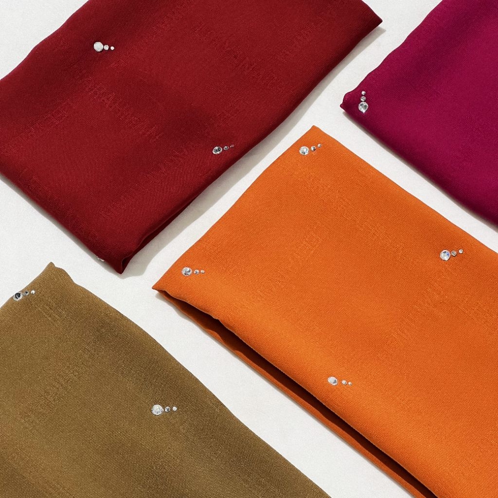 𝗟𝗘𝗘𝗬𝗔𝗡𝗔𝗥𝗔𝗛𝗠𝗔𝗡.𝗦𝗖𝗔𝗥𝗩𝗘𝗦 𝗖𝗥𝗔𝗩𝗜𝗡𝗚 𝗠𝗢𝗡𝗢𝗚𝗥𝗔𝗠 TUDUNG BAWAL PLAIN STONE ...