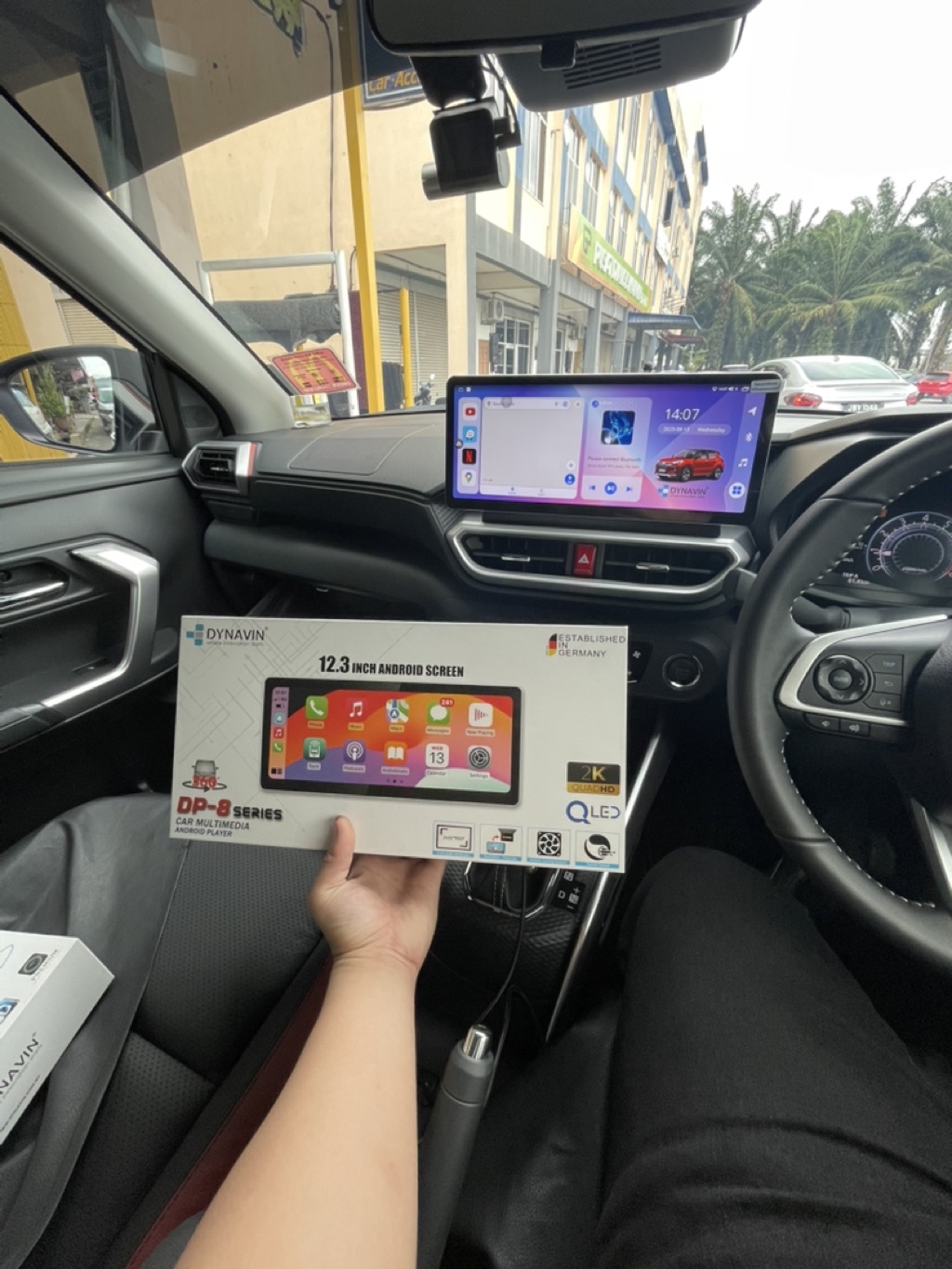 DYNAVIN DP8 SERIES 4 RAM 32 GB 8 RAM 128 GB 2K 12.3 INCH 8 CORE 4G SIM ...