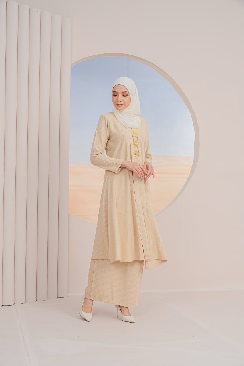 CARLANISA Inara Baju Kebarung Klasik Moden Stripe Polka dot Muslimah ...