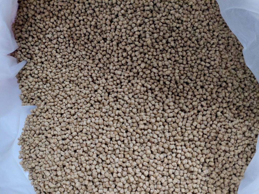 Cargill Makanan Ikan 6113 Premium Tilapia Fish Feed 20kg | Shopee Malaysia