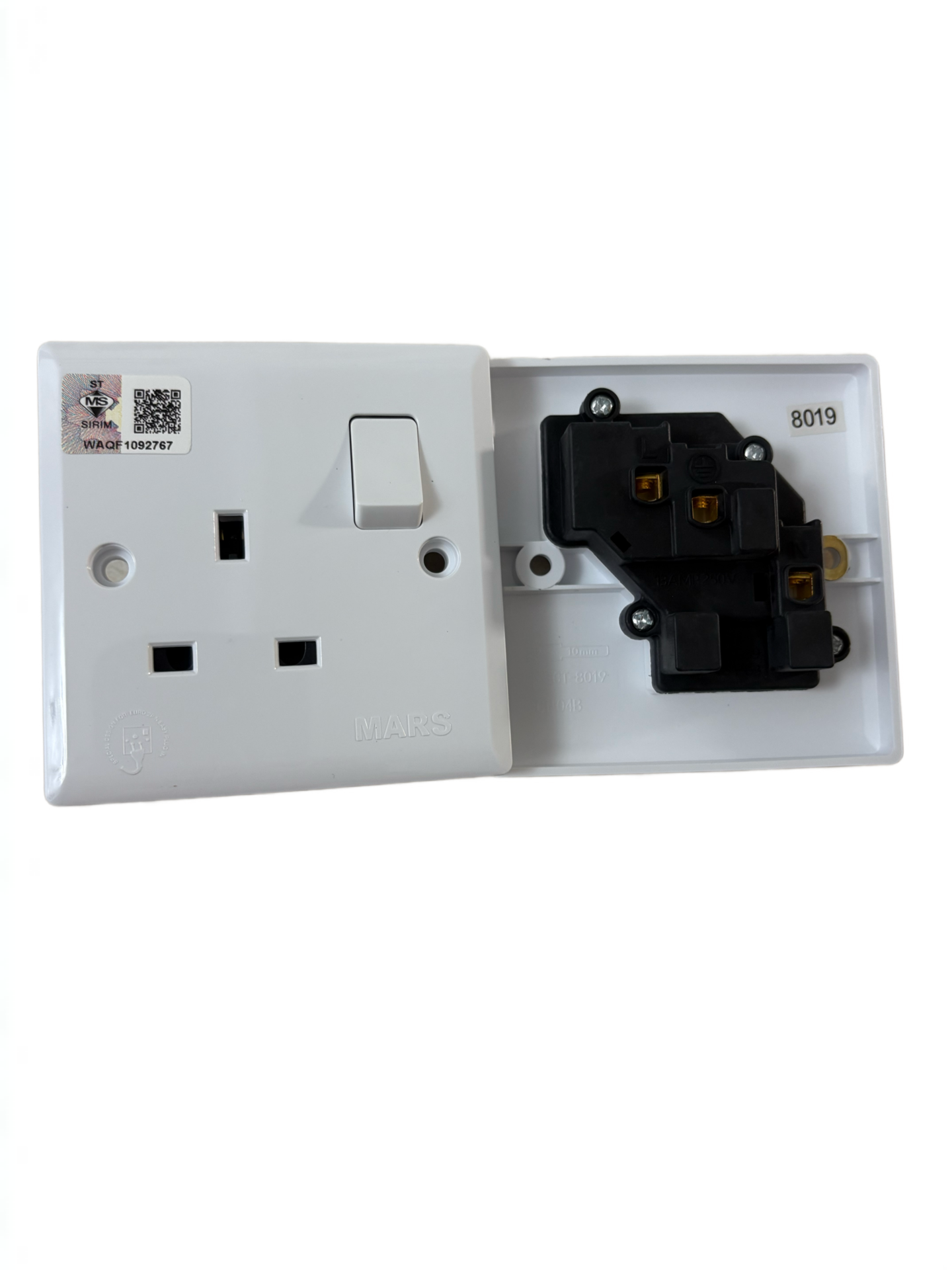 1 BOX 10 PCS SIRIM 13A SWITCH SOCKET 3 PIN 250V SWITCHED SOCKET OUTLET ...