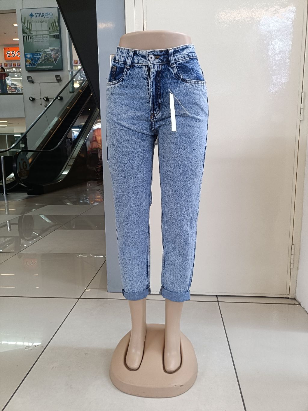 MOM FIT stylis (24-36) Premier jeans. solid jeans non strachable ...