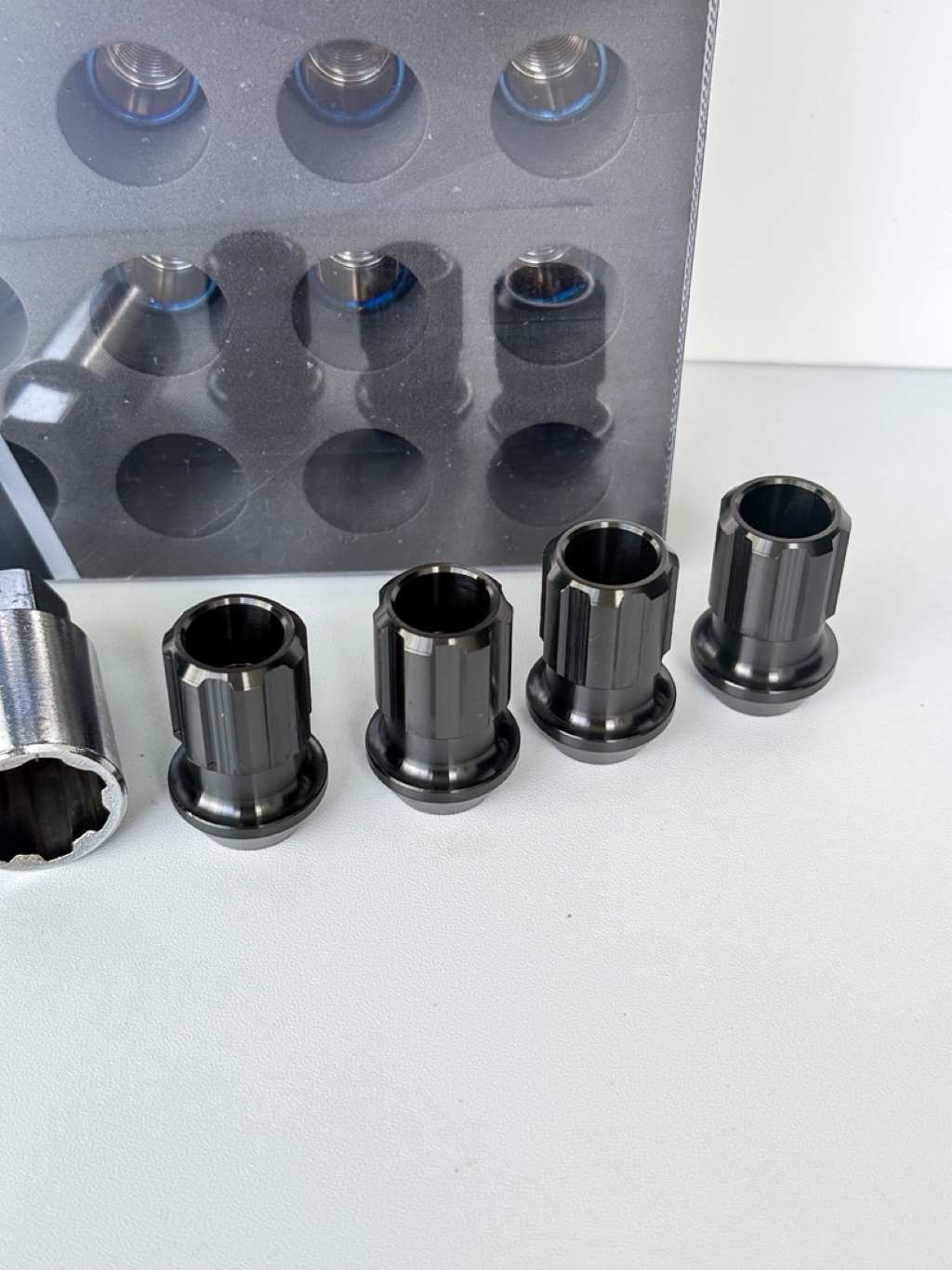 【Japan】 TŌGE Stainless Steel car wheel lock nut set 20pcs 1.5/1.25 long ...