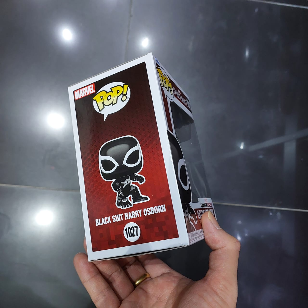 Funko Pop Black Suit Harry Osborn 1027 Spiderman Marvel Gamer Verse ...