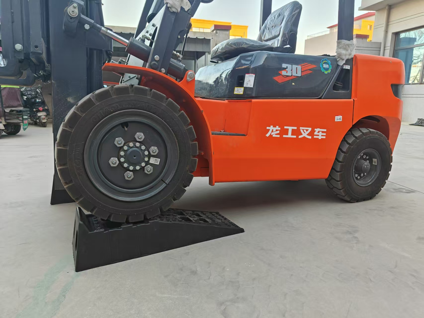 Car Ramps Heavy Duty Plastic Car Ramp Jack Stand Kereta Car Vehicle ...