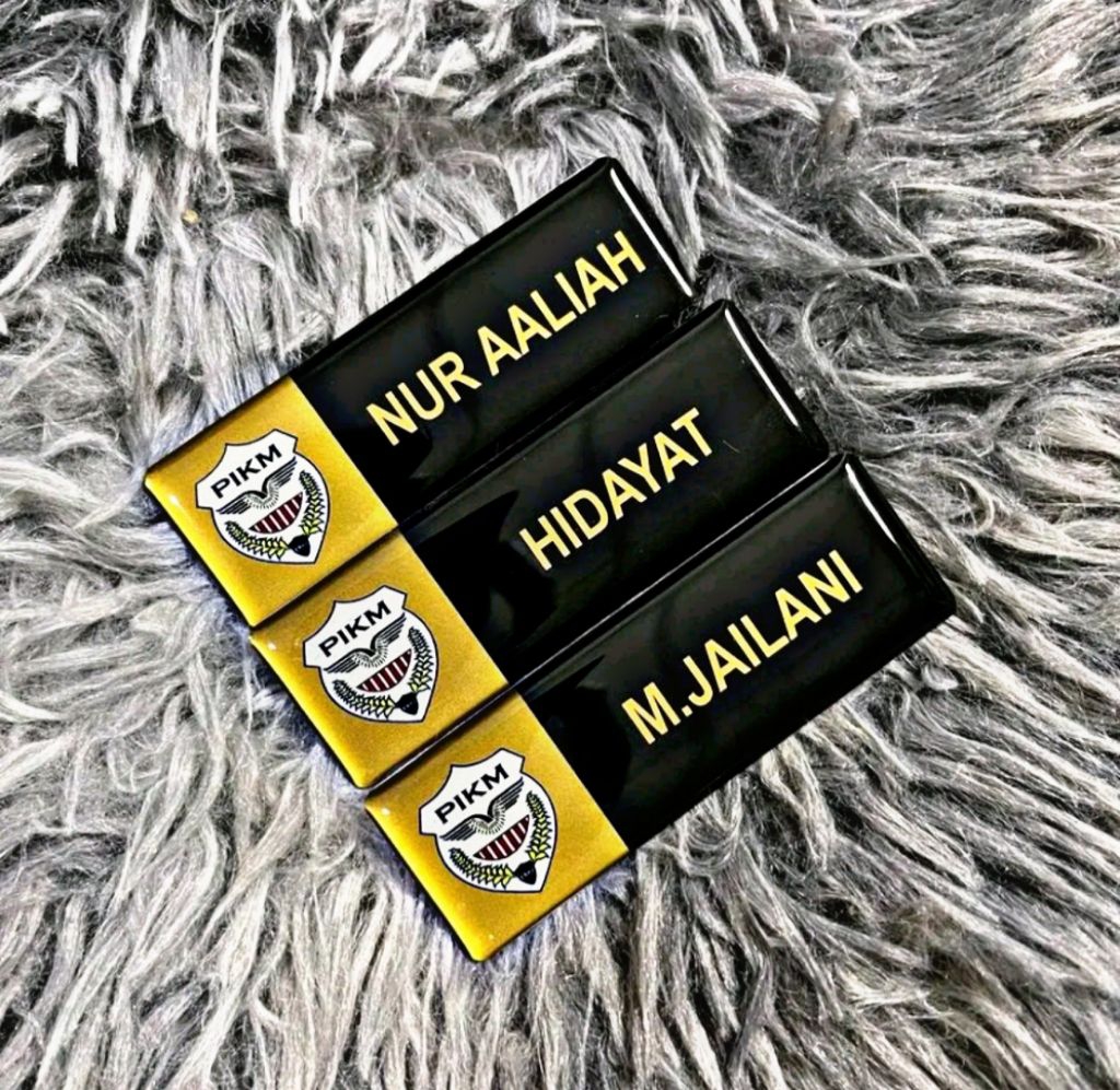 Nametag Pengawal Keselamatan | Shopee Malaysia